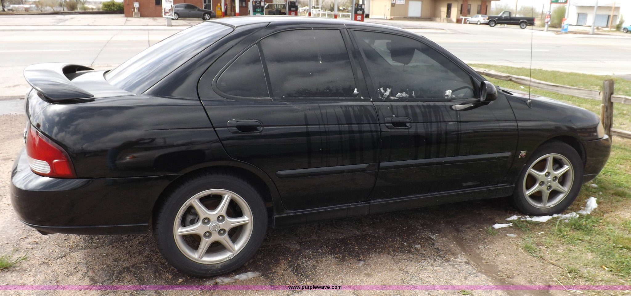 2002 Nissan Sentra SE-R in Dodge City, KS | Item H7166 sold | Purple Wave