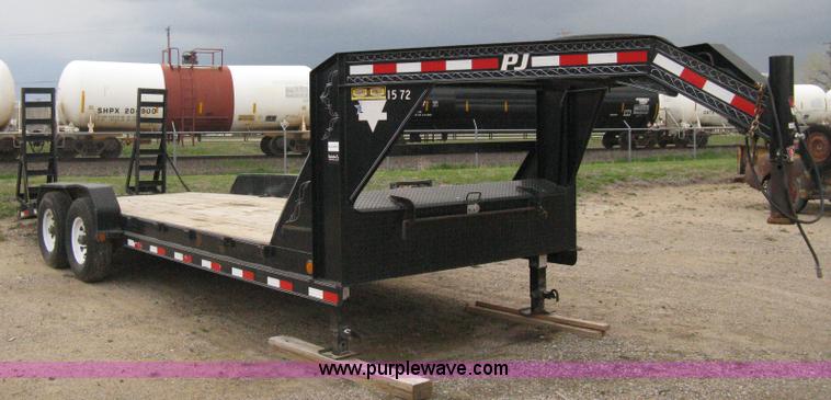 2008 PJ gooseneck flatbed trailer in Wichita, KS | Item E3428 sold ...