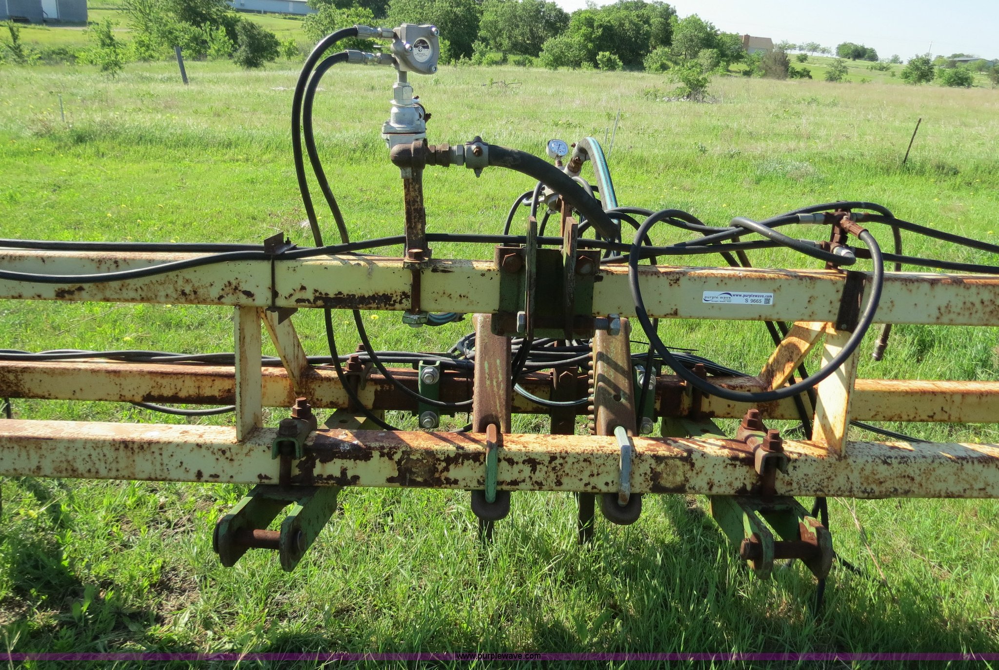 Three point anhydrous applicator toolbar in Waxahachie, TX | Item S9665 ...