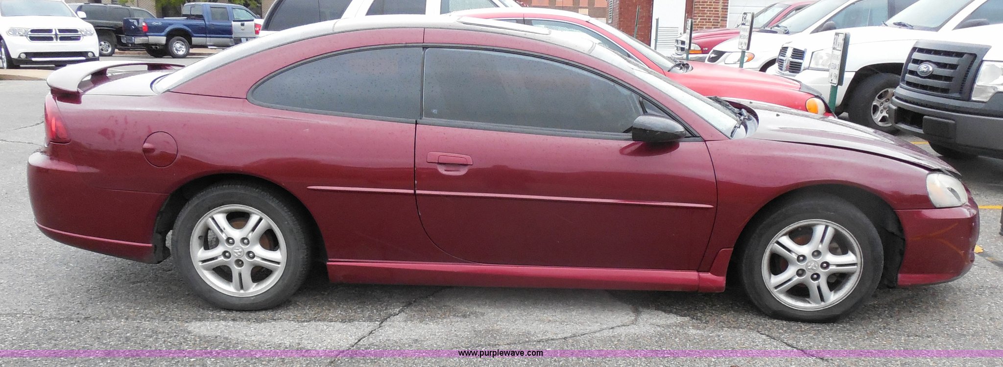 2003 Dodge Stratus SE in Arkansas City, KS | Item H3222 sold | Purple Wave