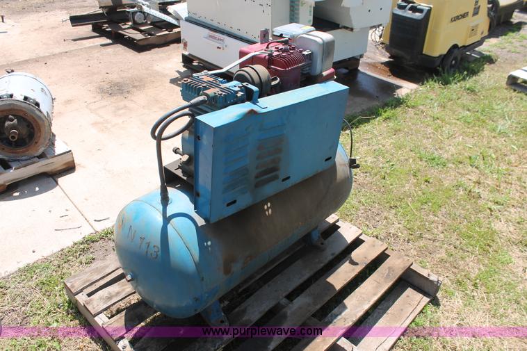 Emglo gas powered air compressor in Wichita, KS | Item AH9130 sold ...