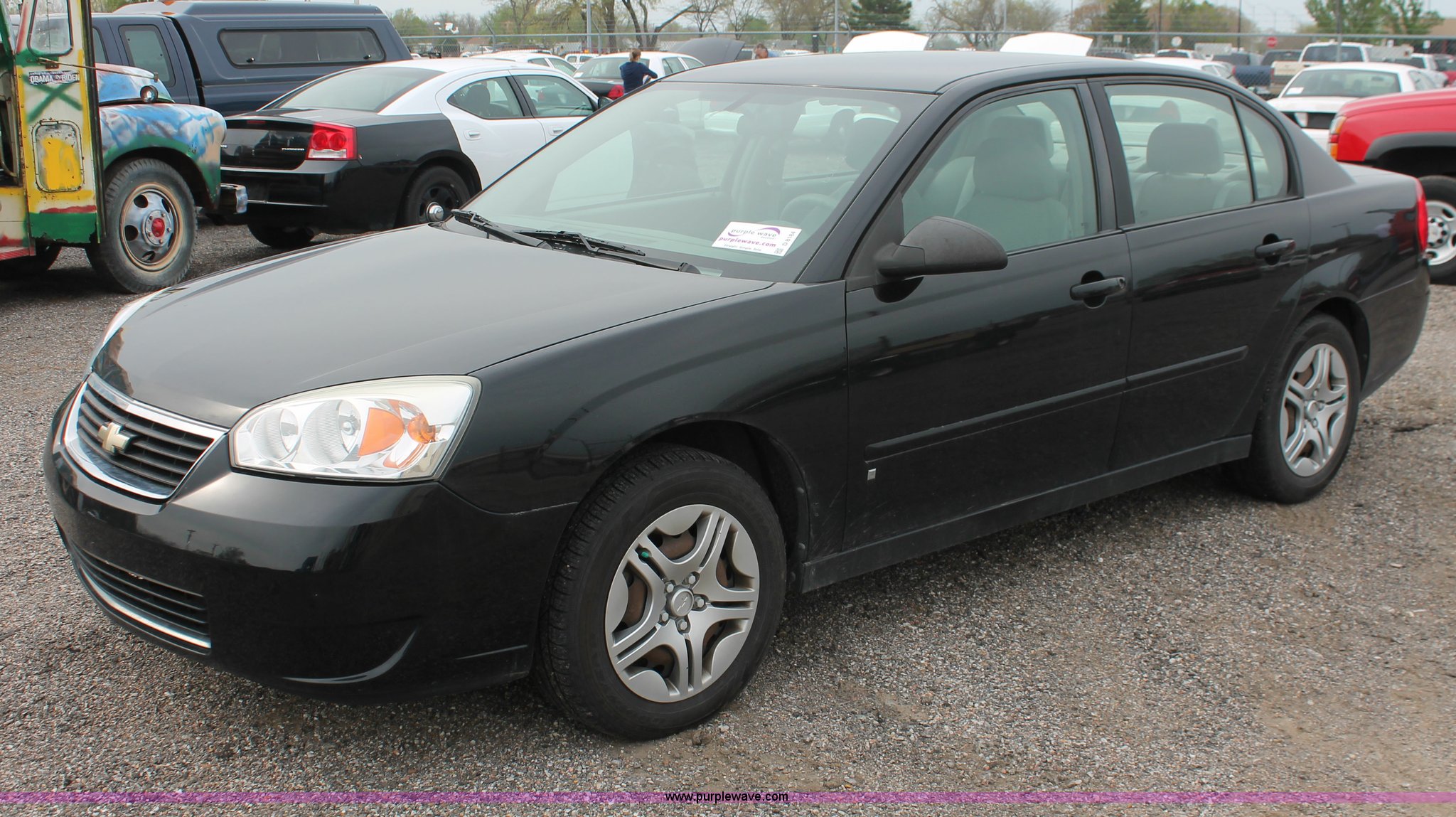 2007 Chevrolet Malibu LS in Wichita, KS | Item D8184 sold | Purple Wave