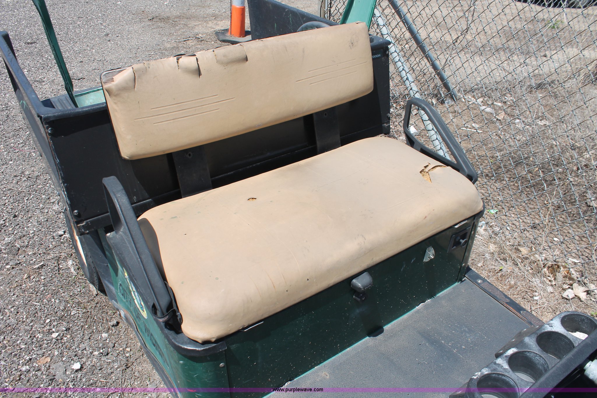Jacobsen golf cart in Wichita, KS | Item D8228 sold | Purple Wave