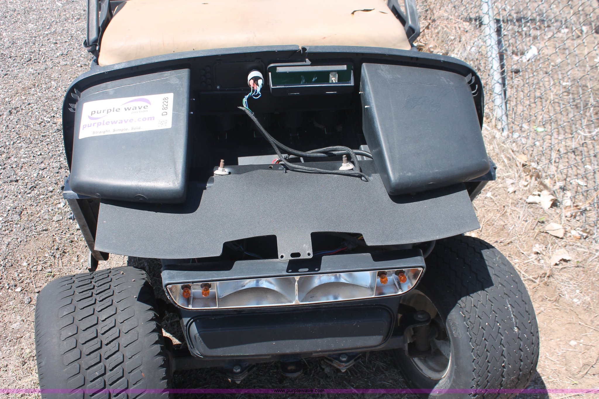 Jacobsen golf cart in Wichita, KS | Item D8228 sold | Purple Wave