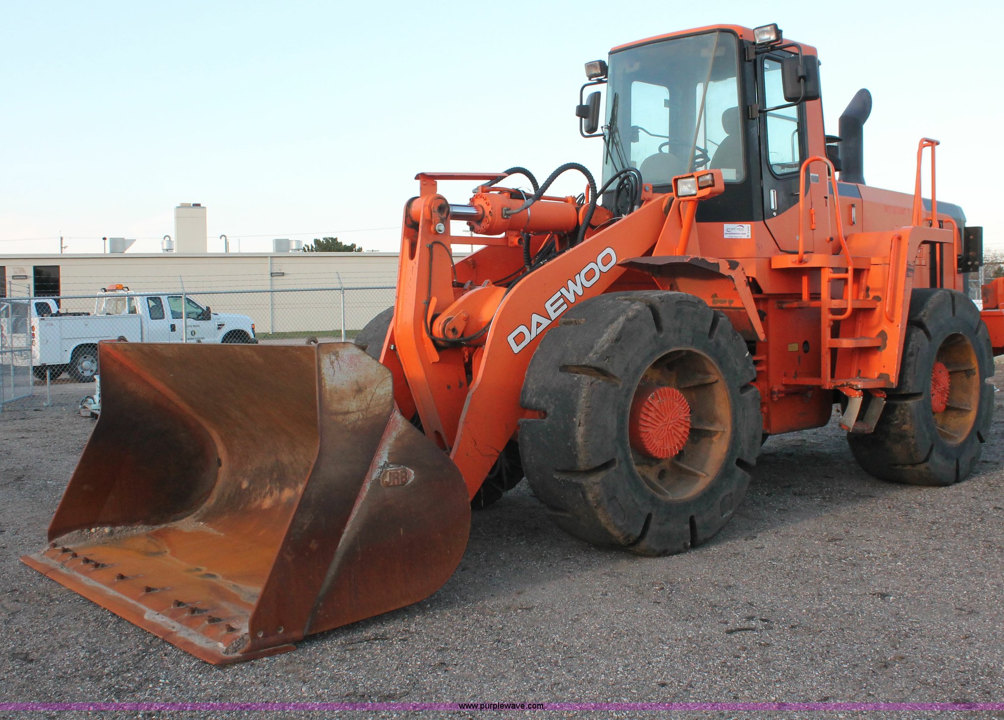 2003 Daewoo Mega 300-V wheel loader in Wichita, KS | Item D8245 sold ...