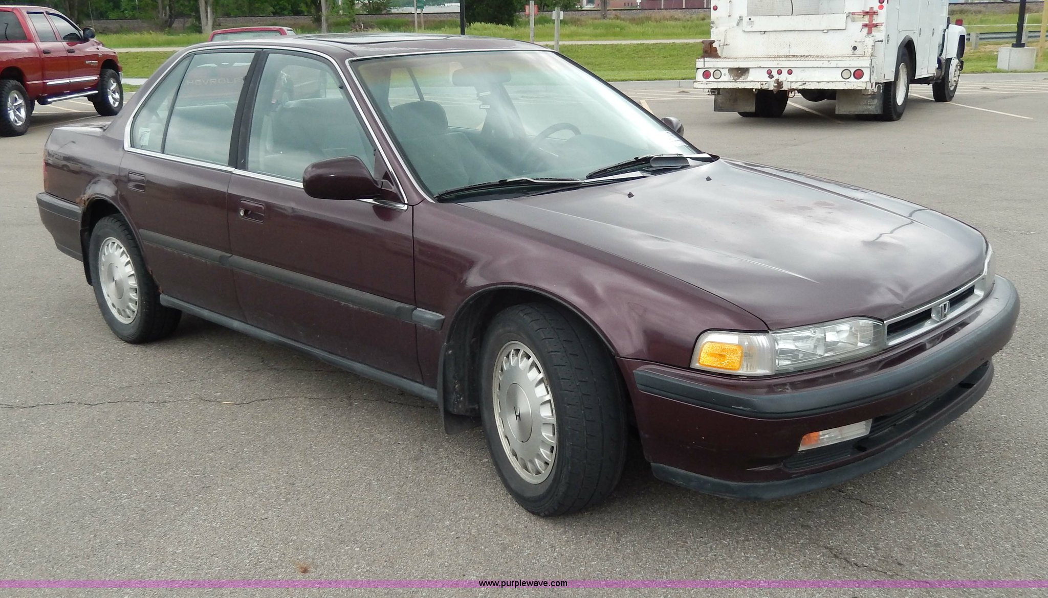 1990 Honda Accord EX in Manhattan, KS | Item D4786 sold | Purple Wave