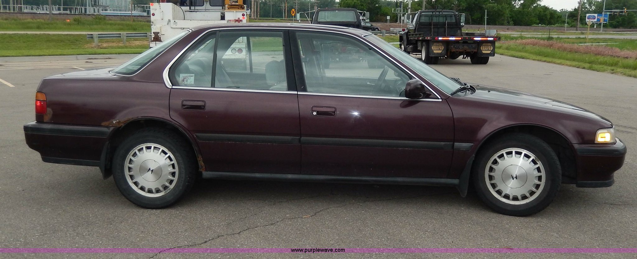 1990 Honda Accord EX in Manhattan, KS | Item D4786 sold | Purple Wave