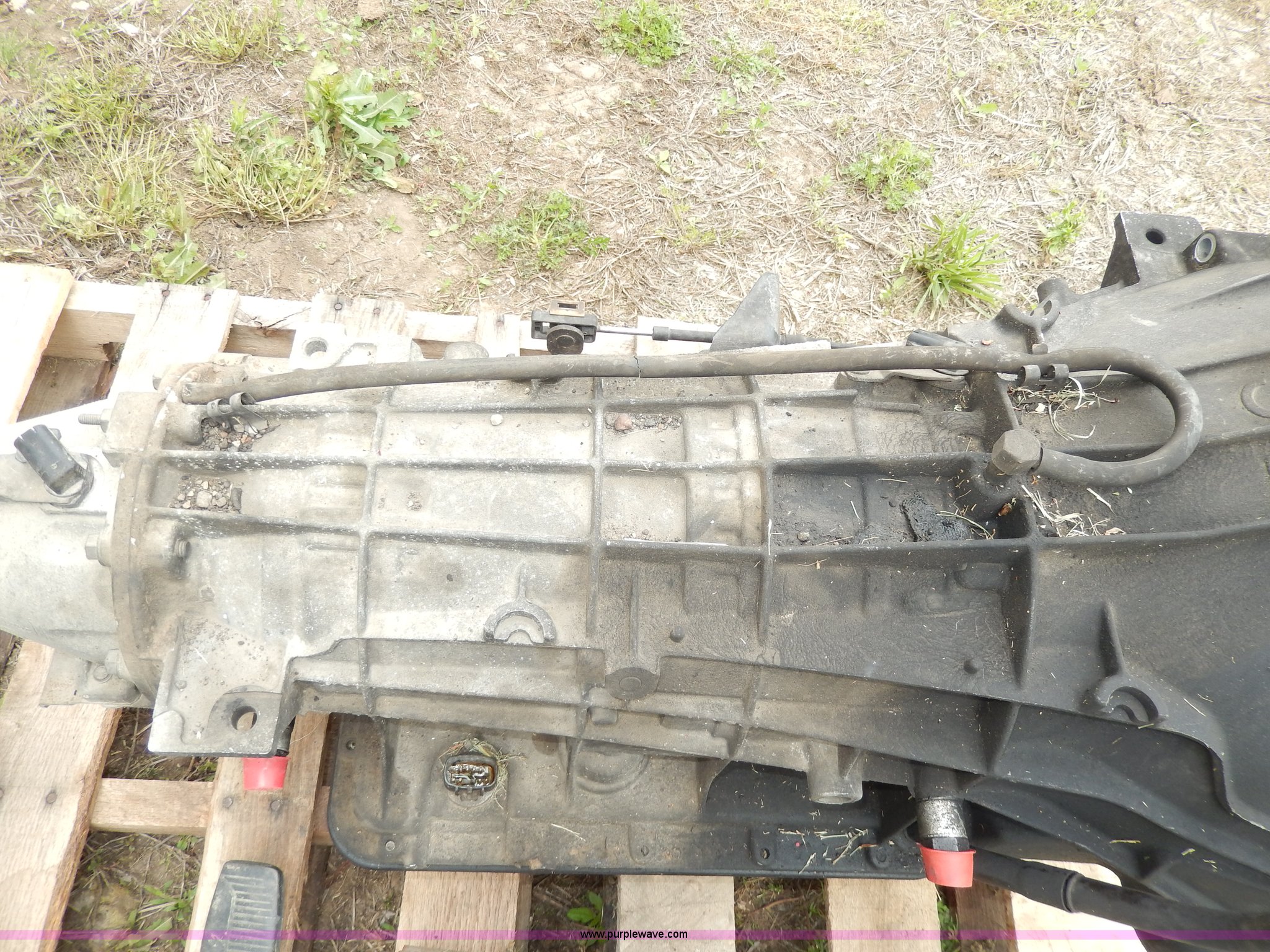 Ford 4R100 transmission in Overbrook, KS | Item D8106 sold | Purple Wave