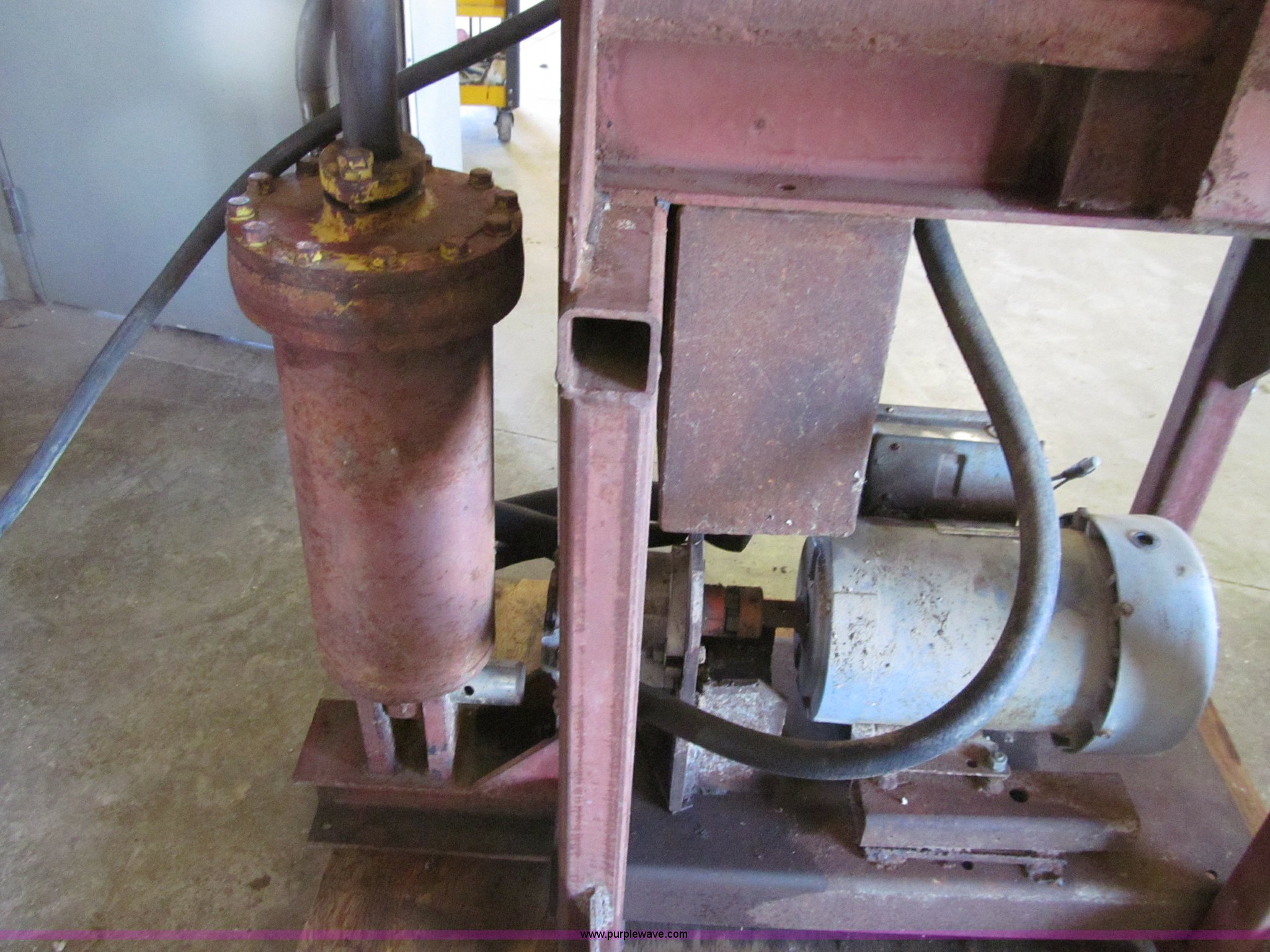 Shop built hydraulic punch press in Adair, IA | Item D7410 sold ...