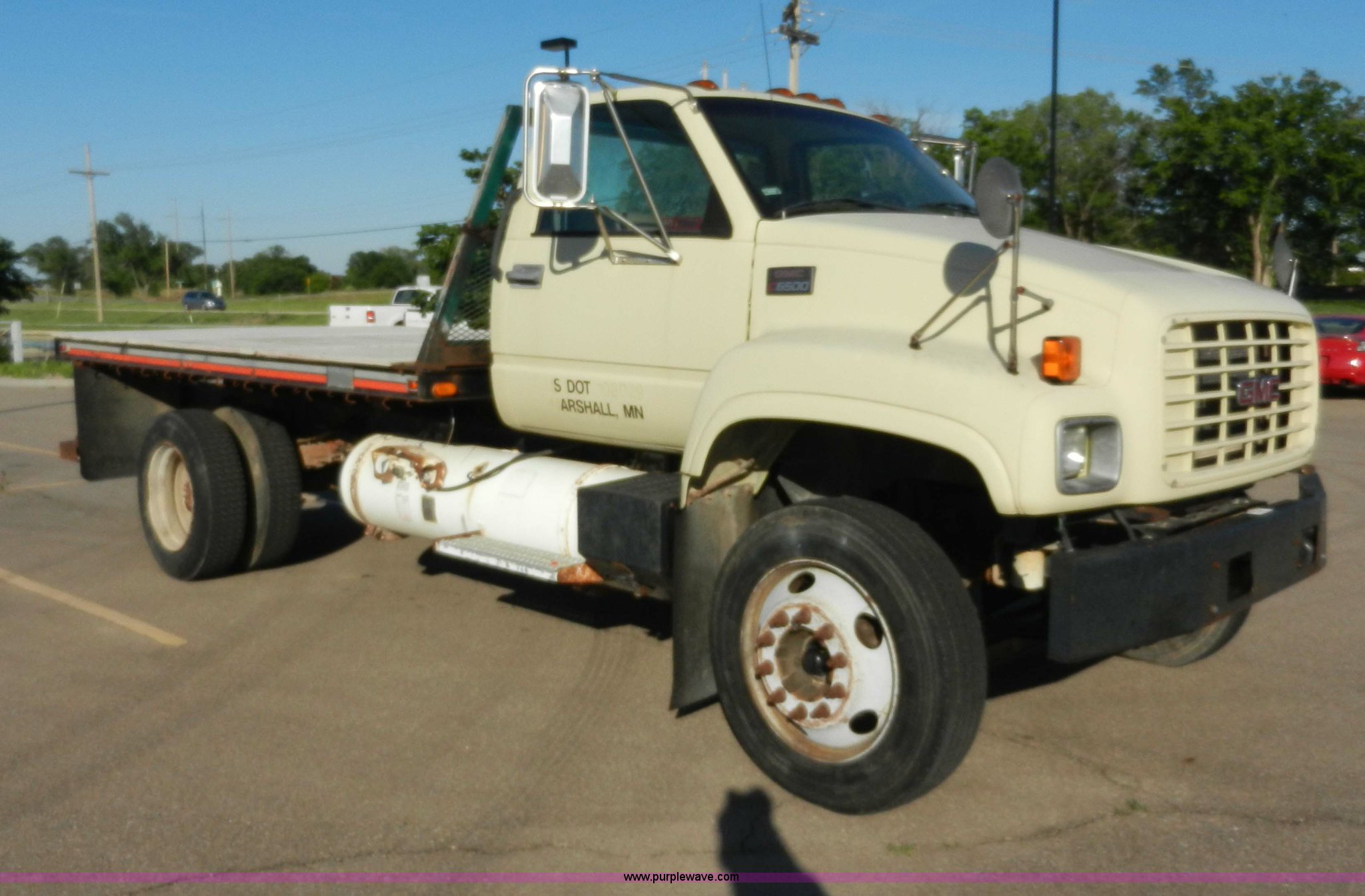 1999 GMC C6500 flatbed truck in Manhattan, KS | Item H3076 sold ...