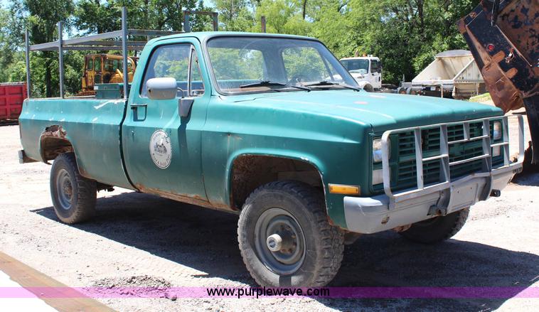 1985 Chevrolet D30 military postal pickup truck in Atchison, KS | Item ...