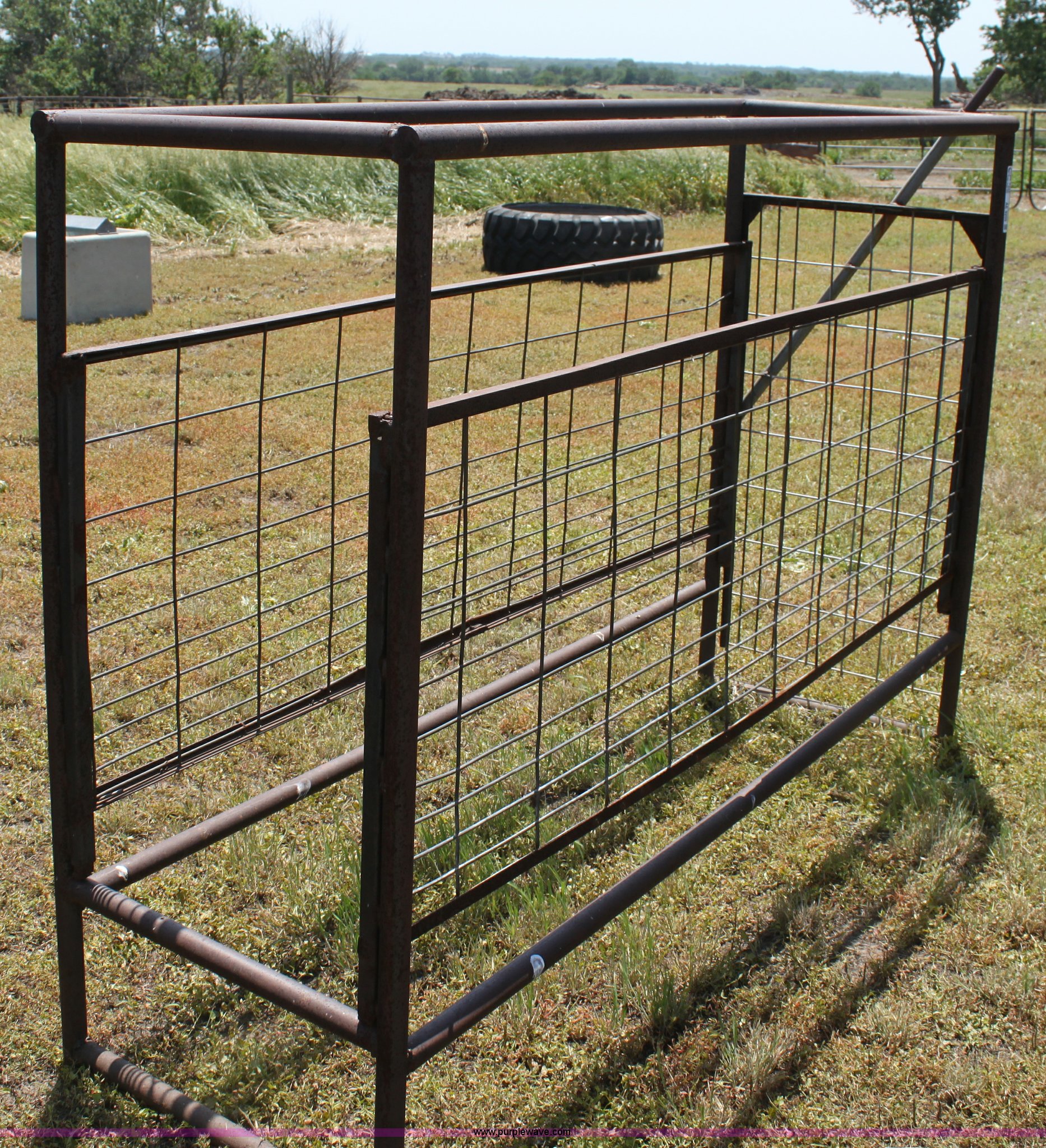 Portable striping chute for team roping in Waverly, KS | Item AE9205 ...