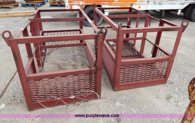 (2) oxygen/acetylene storage racks in Kansas City, MO | Item AE9795 ...