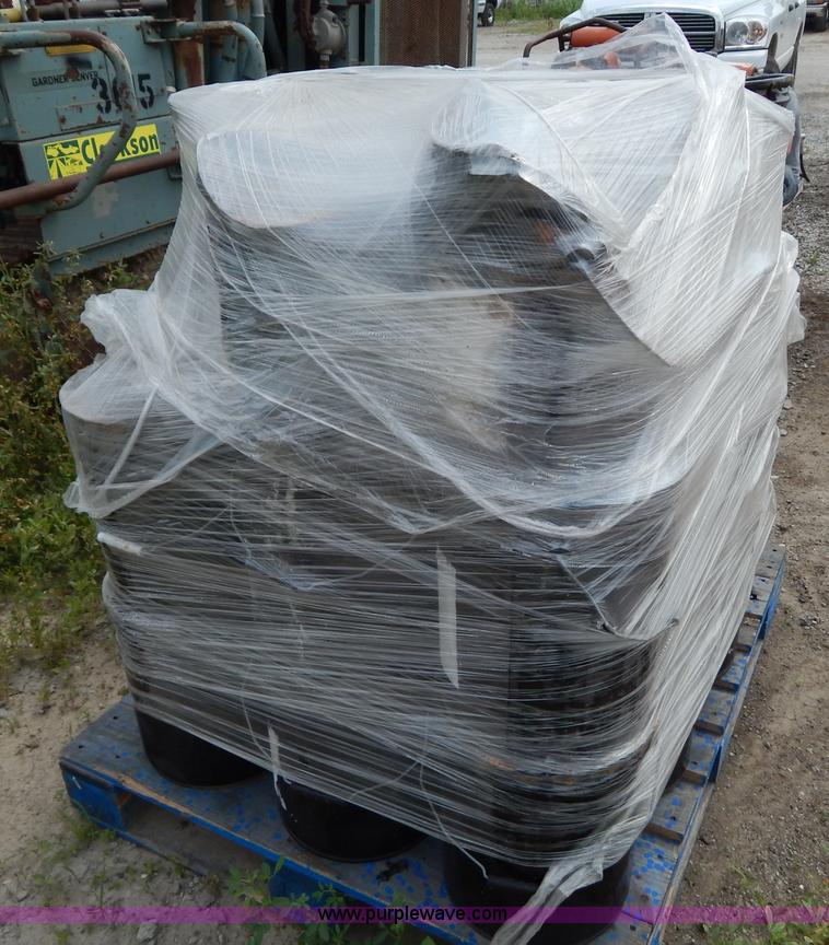 (31) concrete pipe dope buckets in Kansas City, MO | Item AE9823 sold ...