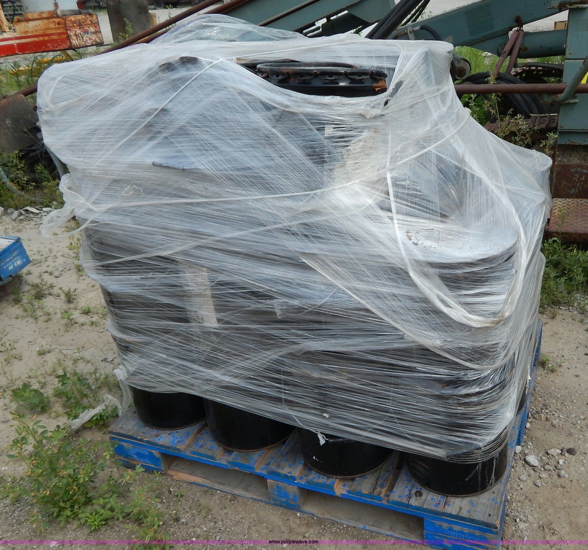 (31) concrete pipe dope buckets in Kansas City, MO | Item AE9823 sold ...