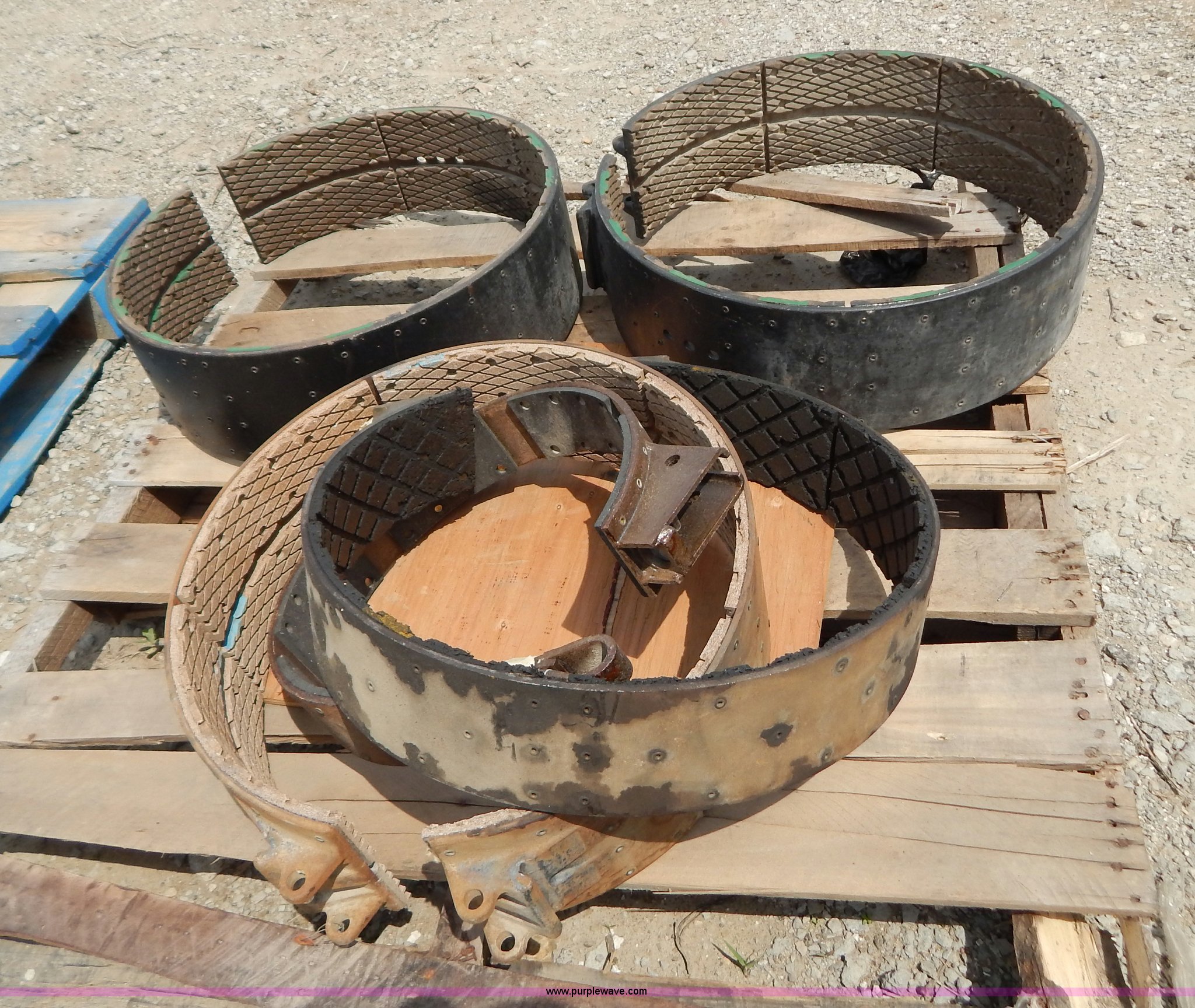 Caterpillar dozer brake bands in Kansas City, MO | Item AE9806 sold ...