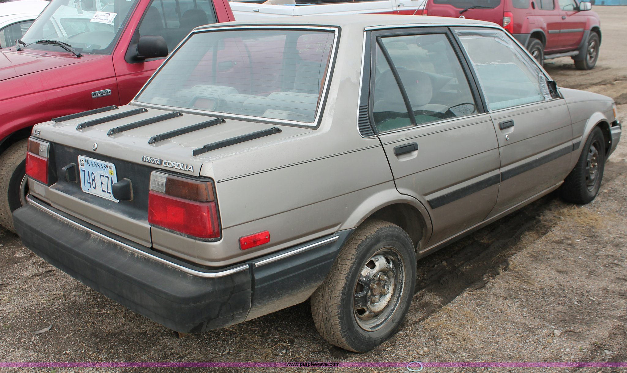 1987 Toyota Corolla LE in Wichita, KS | Item E3182 sold | Purple Wave