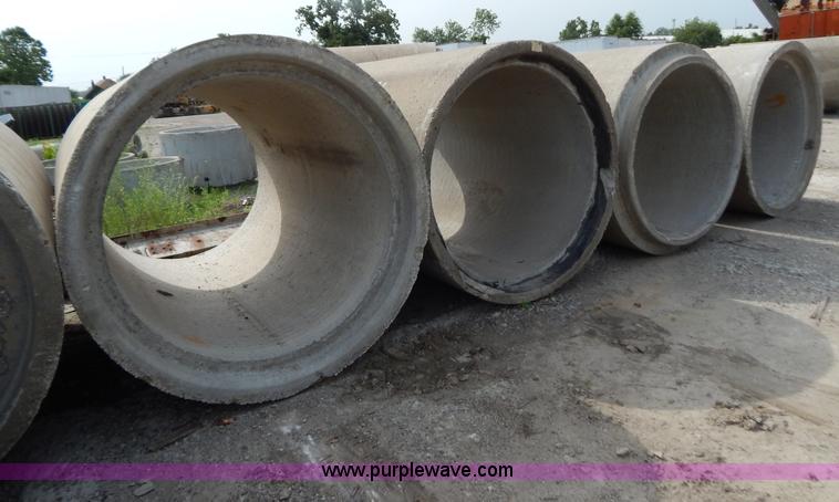 (4) 8'L x 52" diameter concrete pipe in Kansas City, MO | Item AE9781 ...