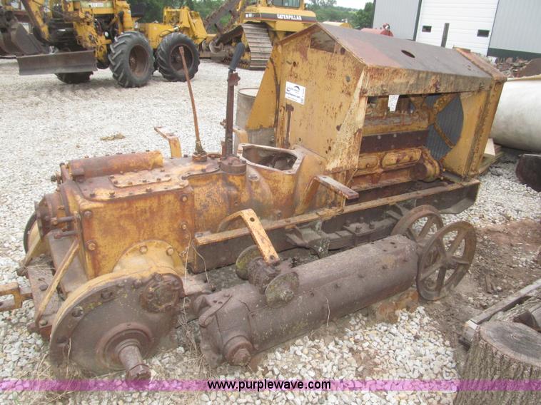 Oliver CleTrac dozer in Red Oak, IA | Item F7025 sold | Purple Wave