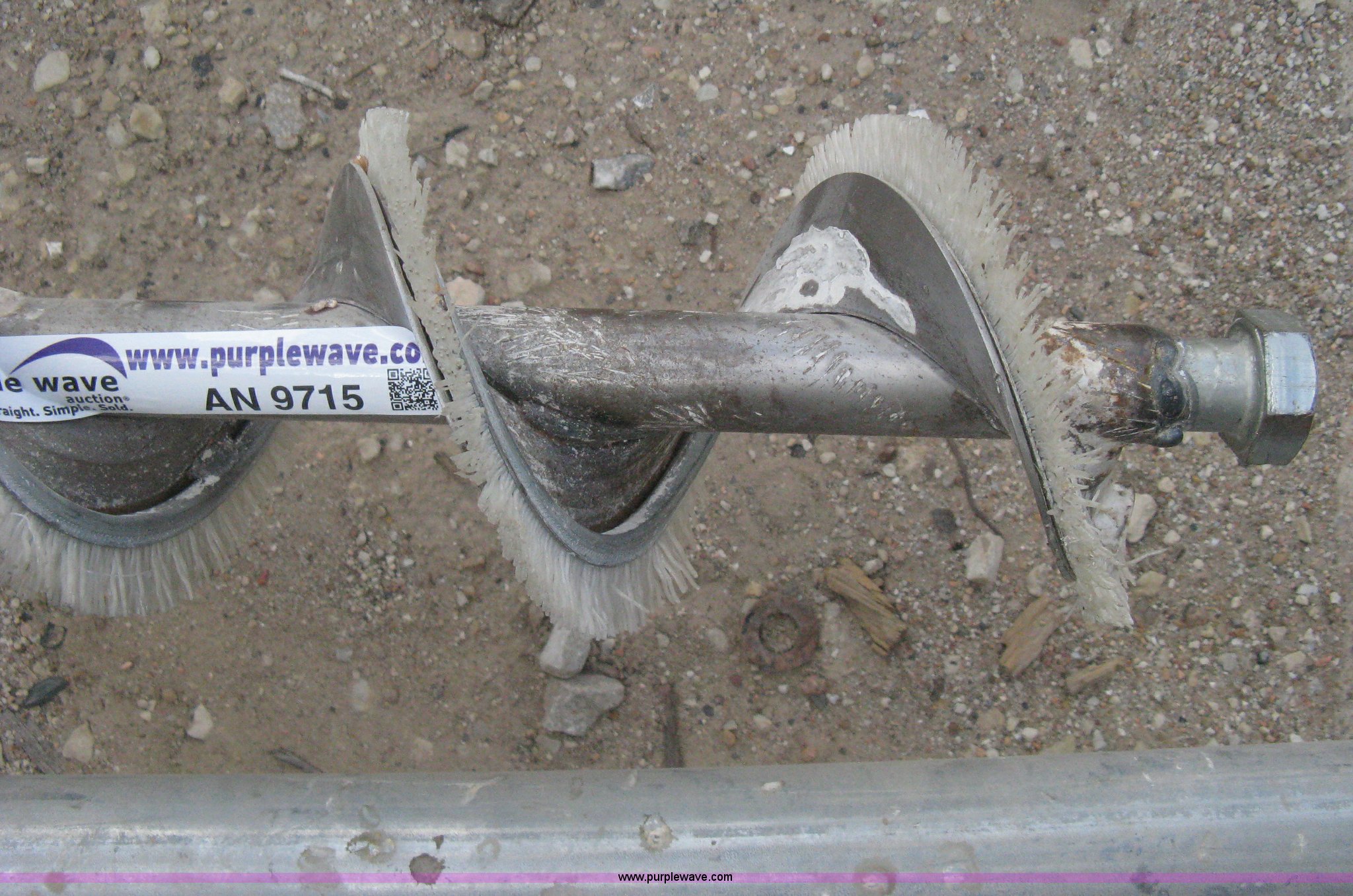 Bristle edge auger flighting in Lyons, KS | Item AN9715 sold | Purple Wave