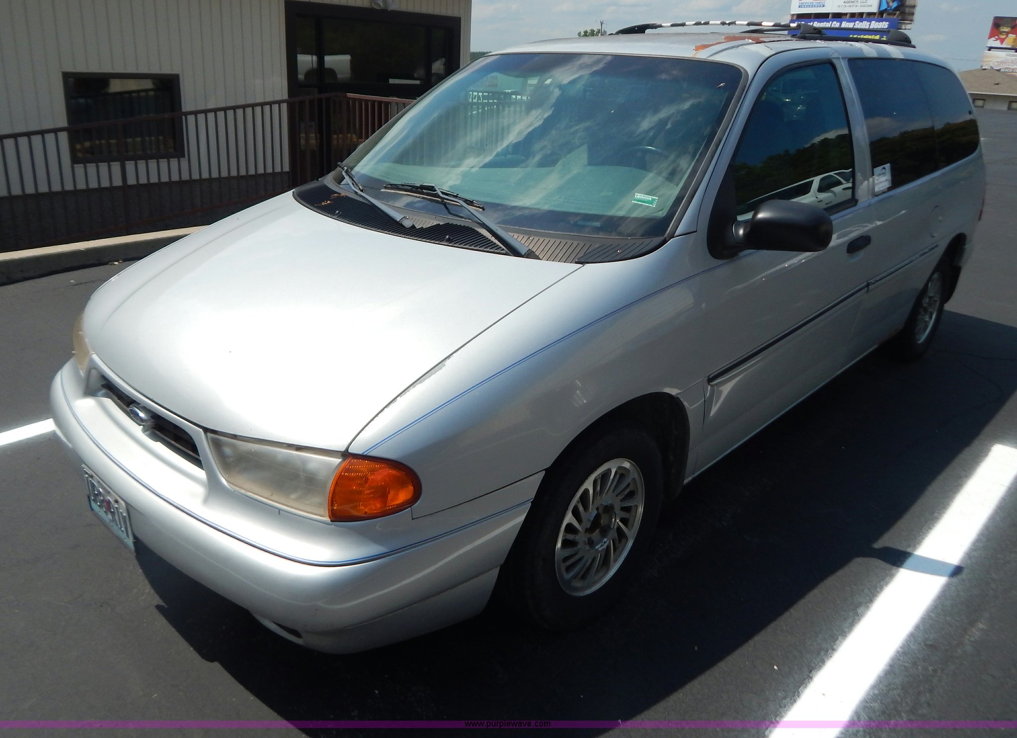 1998 Ford Windstar GL minivan in Gravois Mills, MO | Item G3327 sold ...