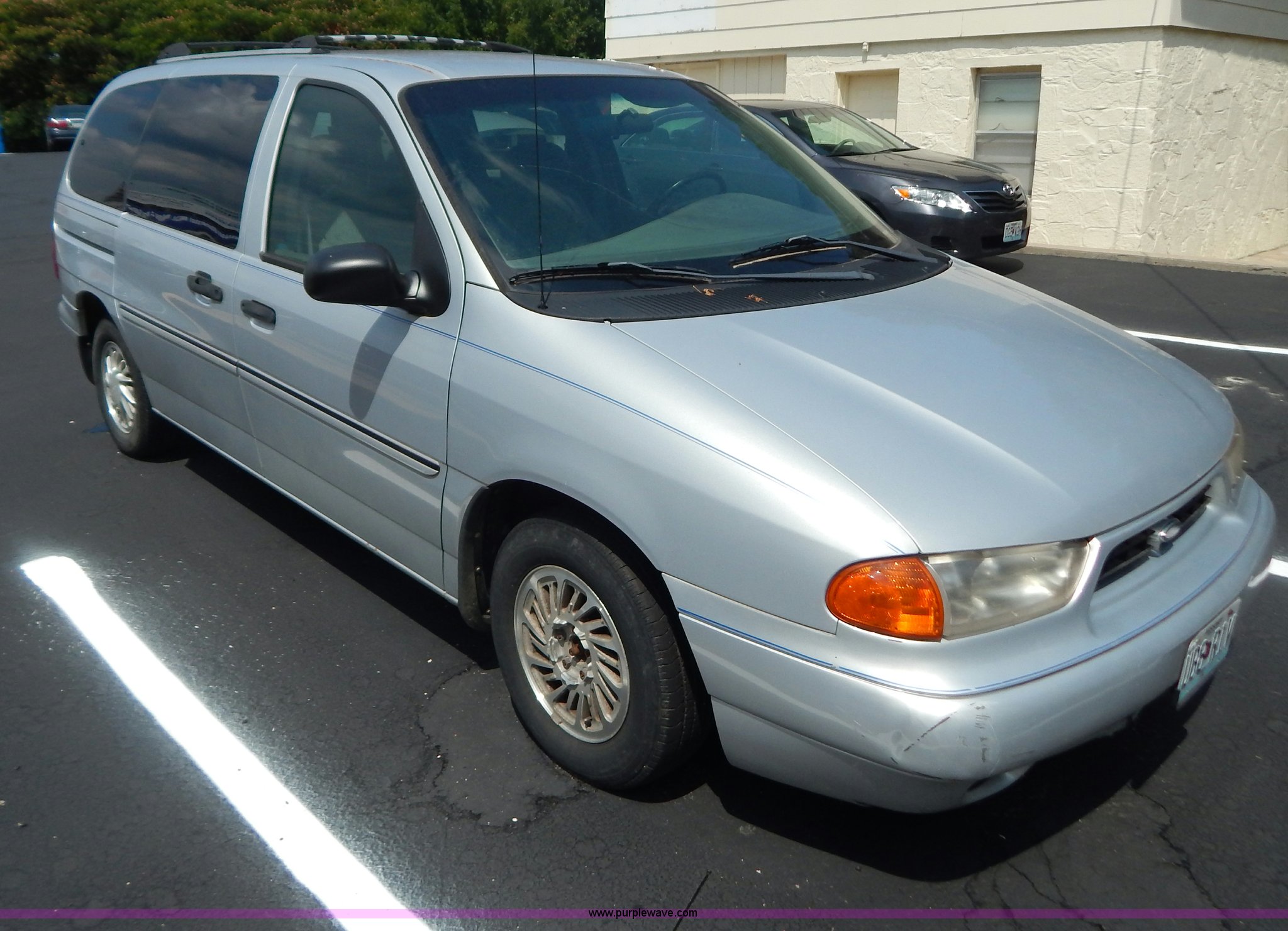 1998 Ford Windstar GL minivan in Gravois Mills, MO | Item G3327 sold ...