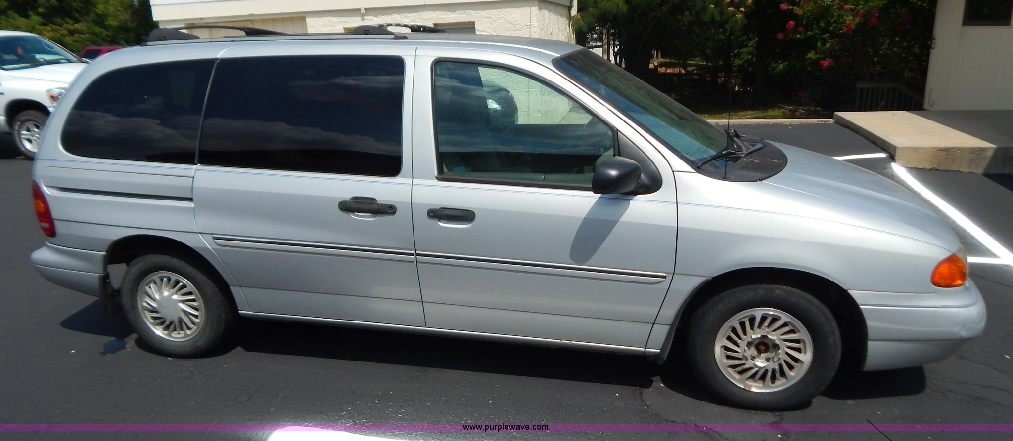 1998 Ford Windstar GL minivan in Gravois Mills, MO | Item G3327 sold ...