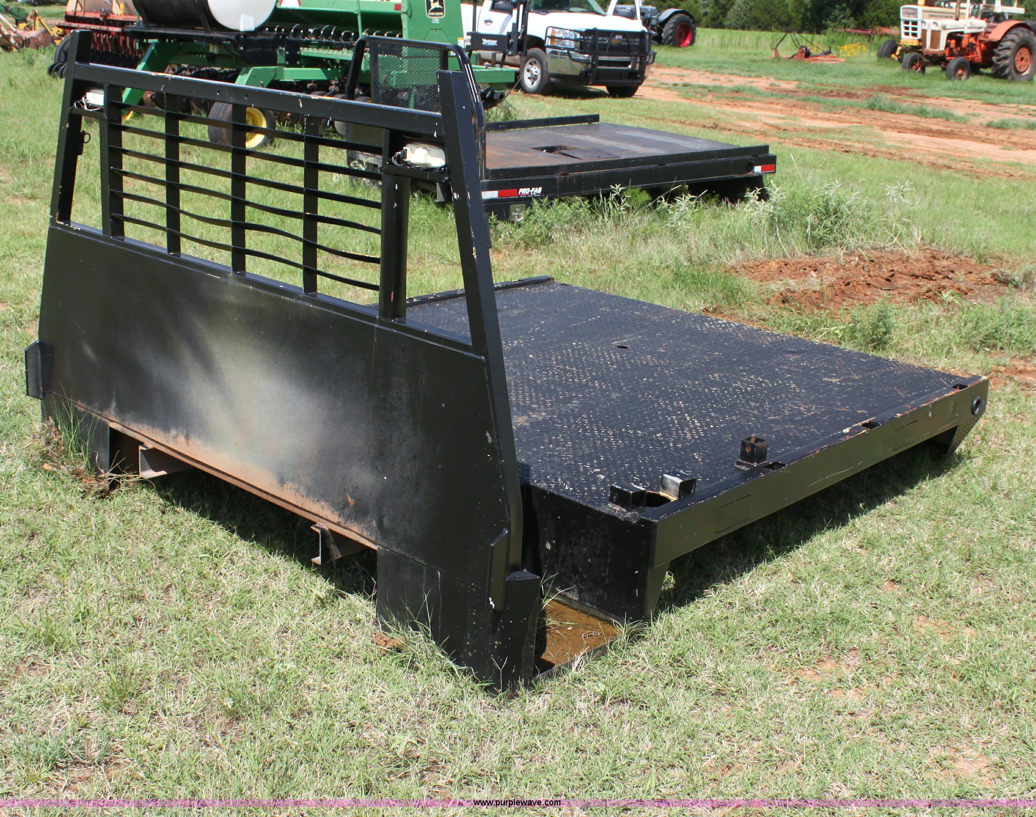 J&I steel flatbed in Guthrie, OK | Item G4015 sold | Purple Wave