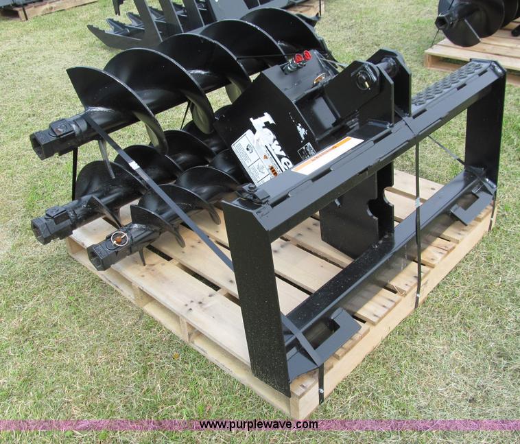 Lowe 1650 hydraulic auger skid steer attachment in Knapp, WI | Item ...