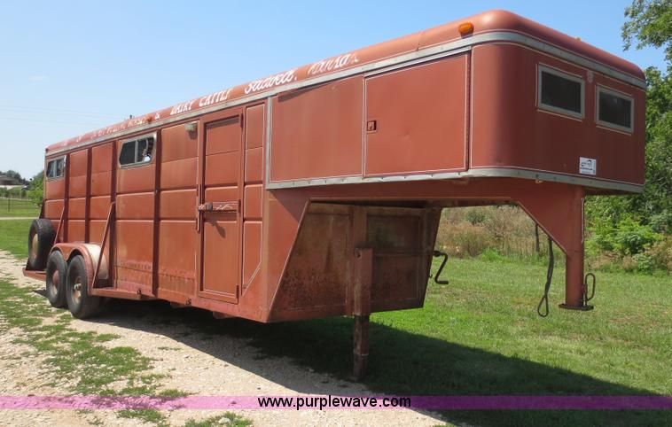 1980 Phillips 22' stock trailer in Humboldt, KS | Item F8005 sold ...
