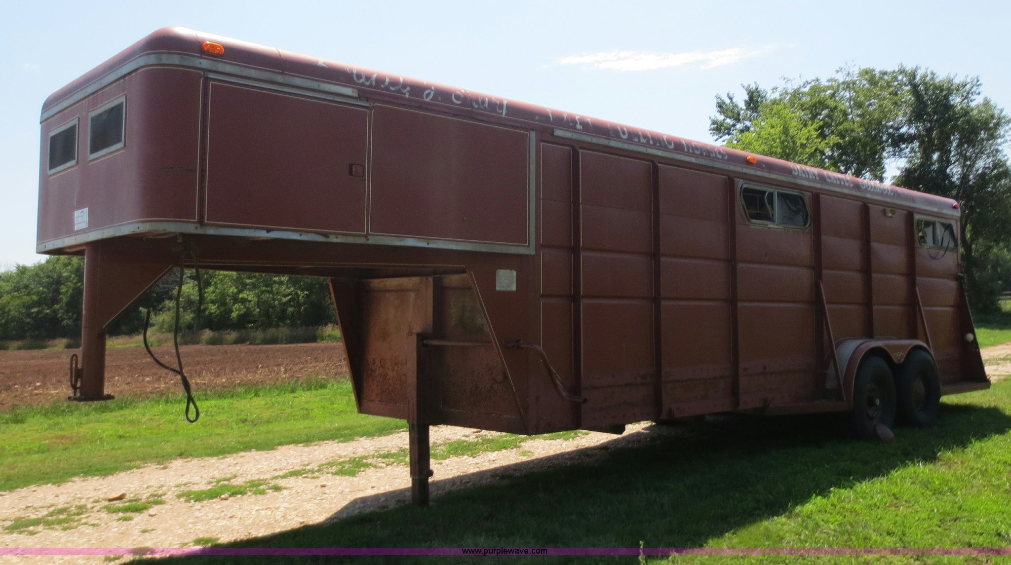 1980 Phillips 22' stock trailer in Humboldt, KS | Item F8005 sold ...