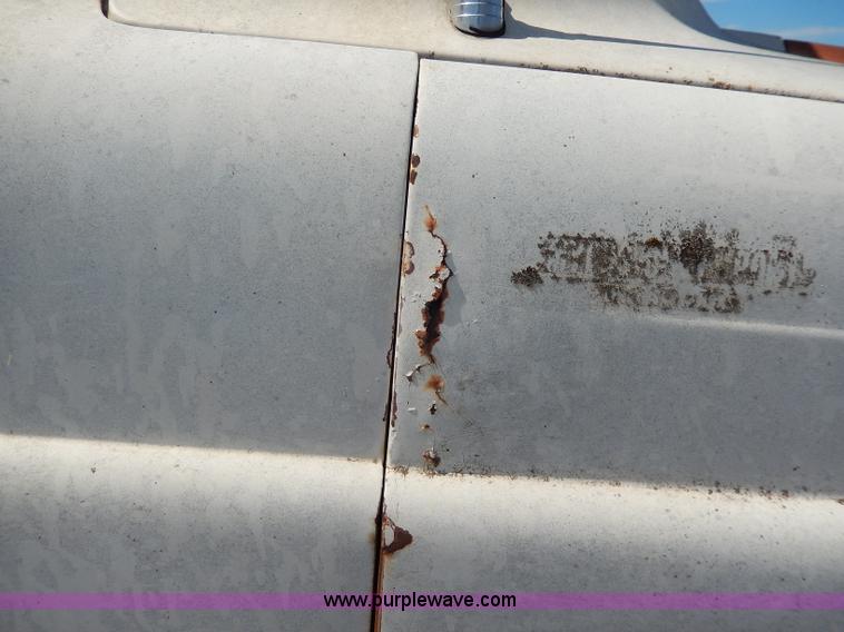 1960 Ford F500 grain truck in Manhattan, KS | Item H3002 sold | Purple Wave