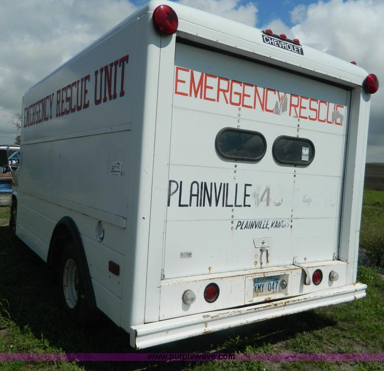 1978 Chevrolet 30 box van in Hays, KS | Item G7971 sold | Purple Wave