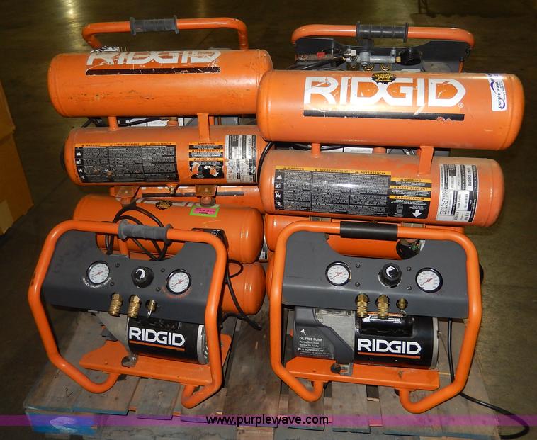 (6) Ridgid 4.5 gallon air compressors in Spring Hill, KS | Item AW9611 ...