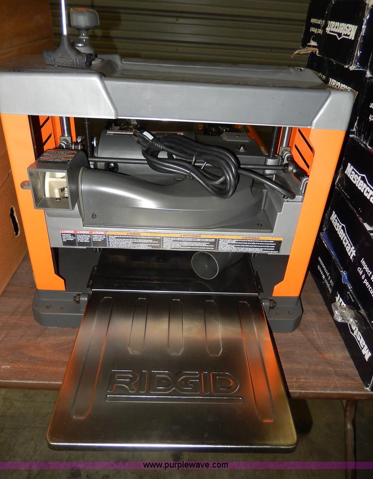 Ridgid R4331 planer in Spring Hill, KS | Item AW9621 sold | Purple Wave