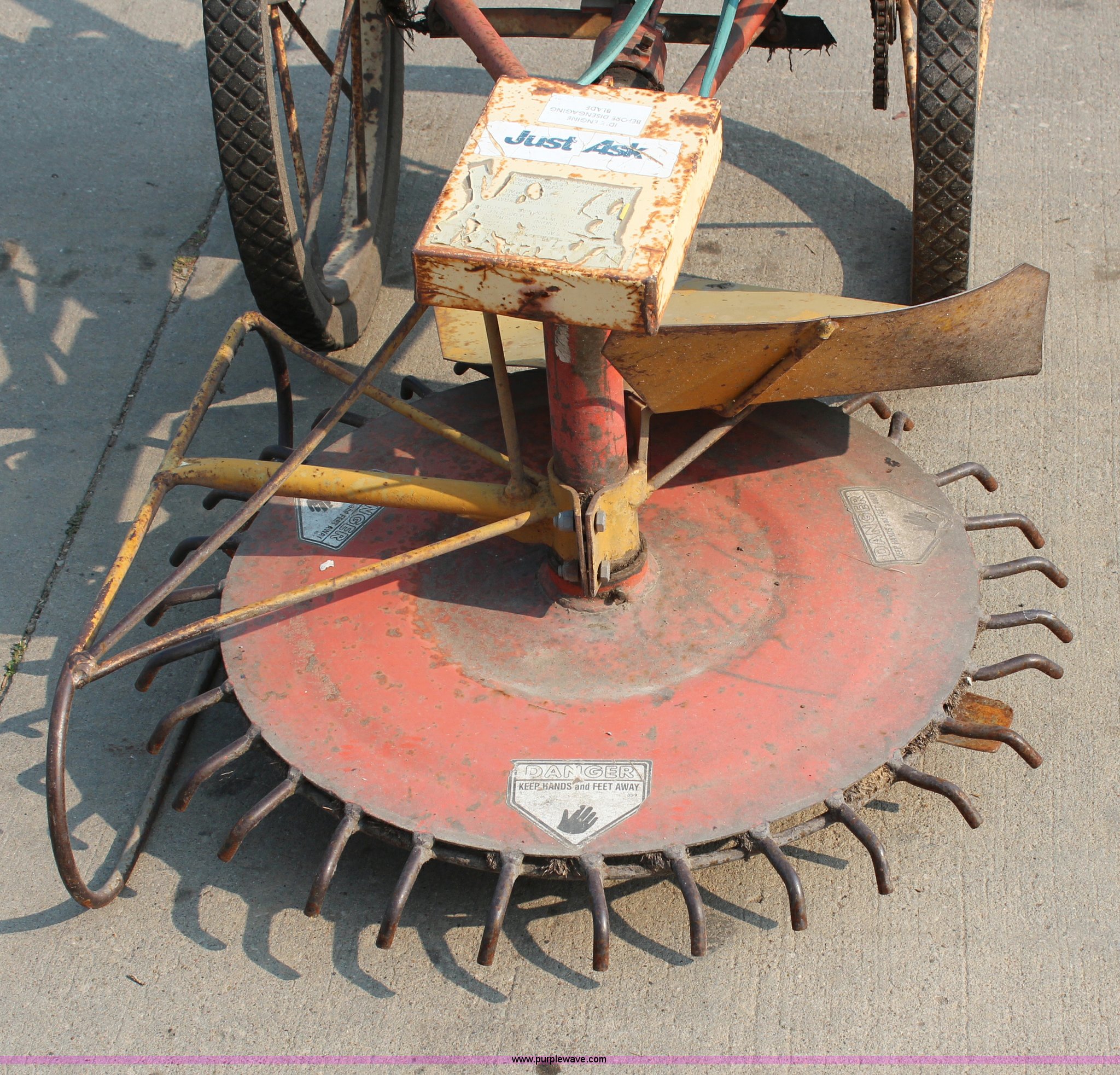 Bachtold 24" brush mower in Maryville, MO | Item AU9013 sold | Purple Wave