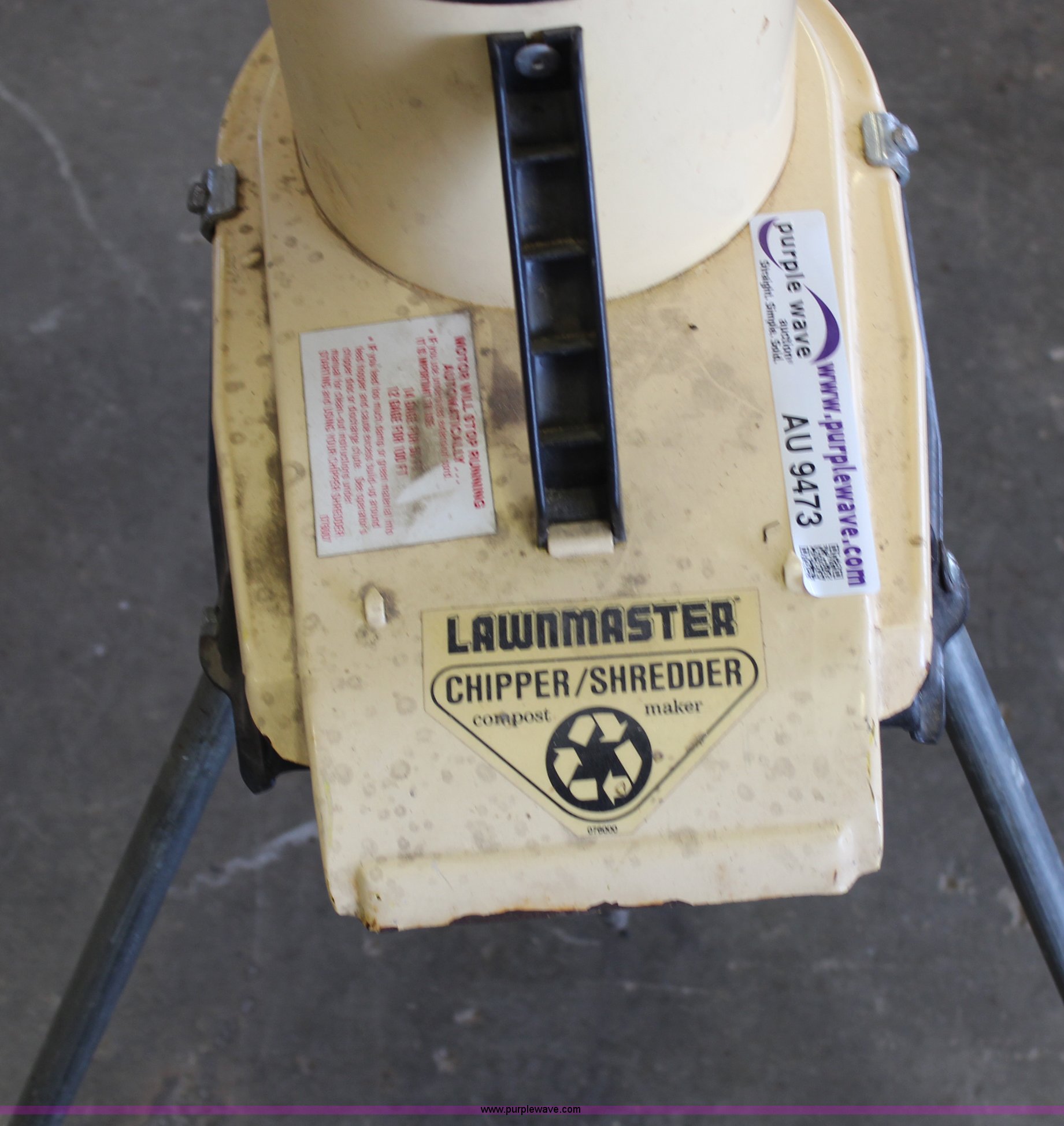 Lawnmaster chipper shredder in Paola, KS | Item AU9473 sold | Purple Wave