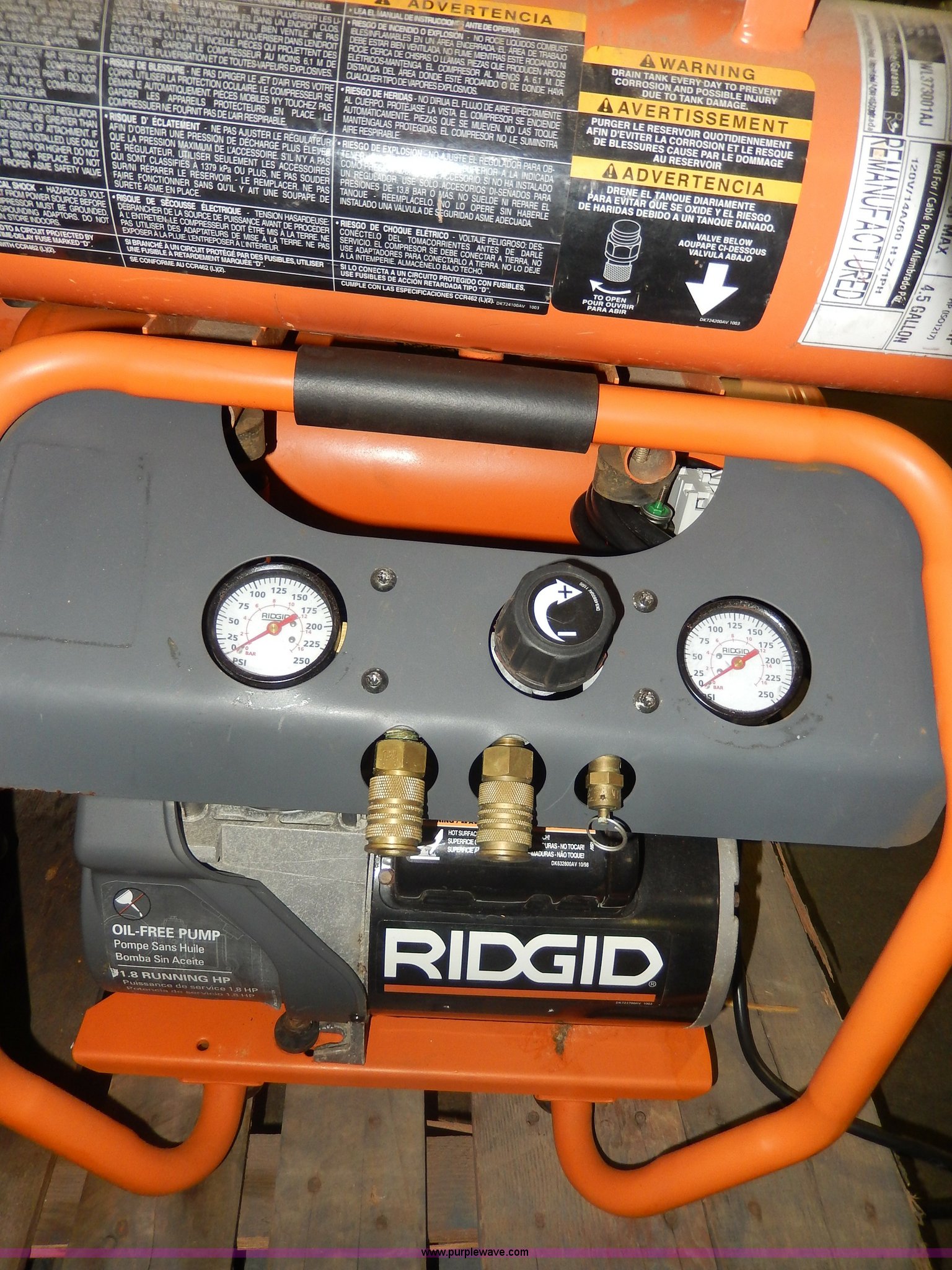 (6) Ridgid 4.5 gallon air compressors in Spring Hill, KS | Item AW9611 ...