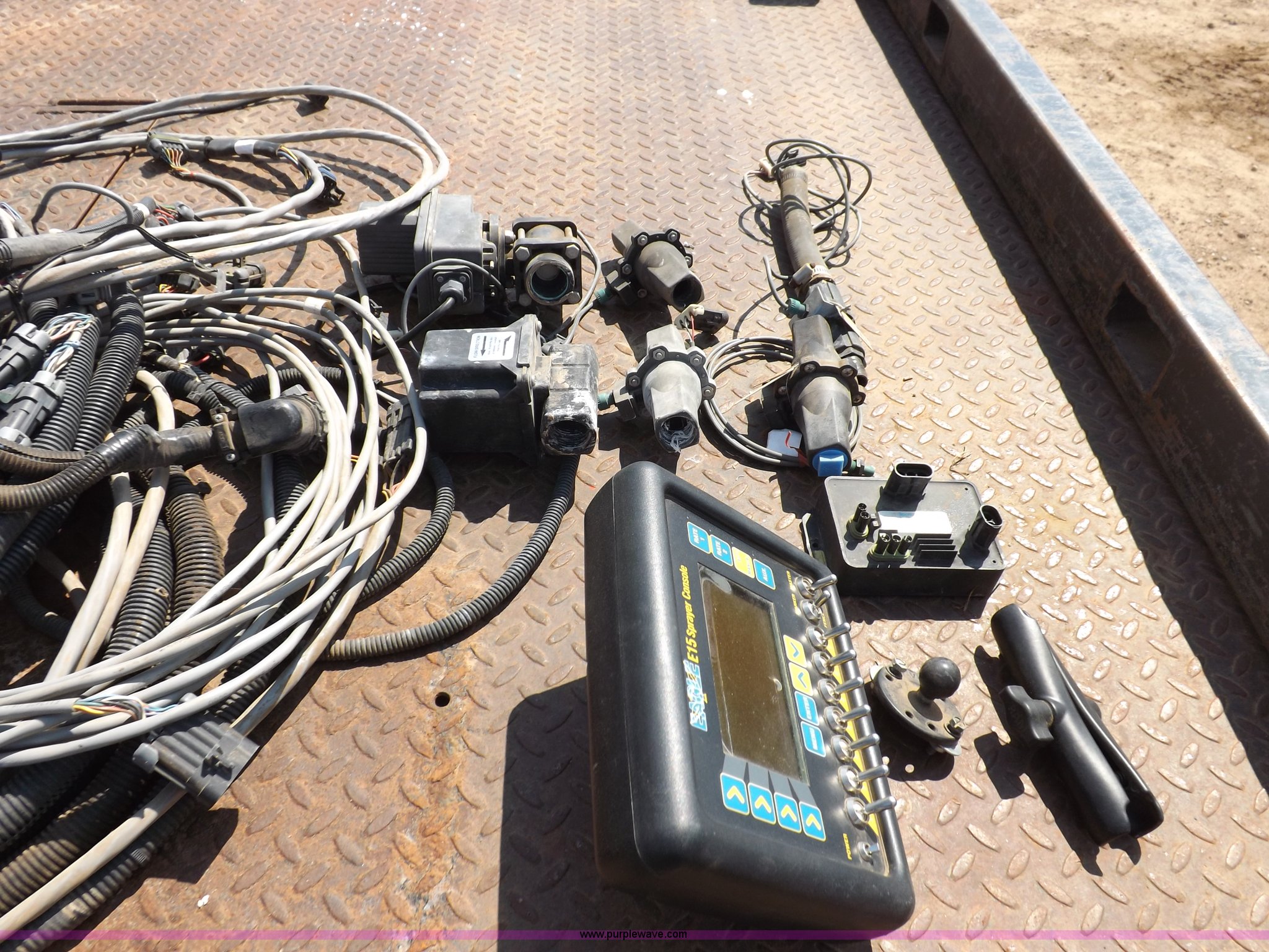 Kee Technologies E15 sprayer console controller in Hugoton, KS | Item ...