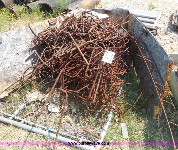 Assorted U-shape rebar in Ardmore, OK | Item E7649 sold | Purple Wave