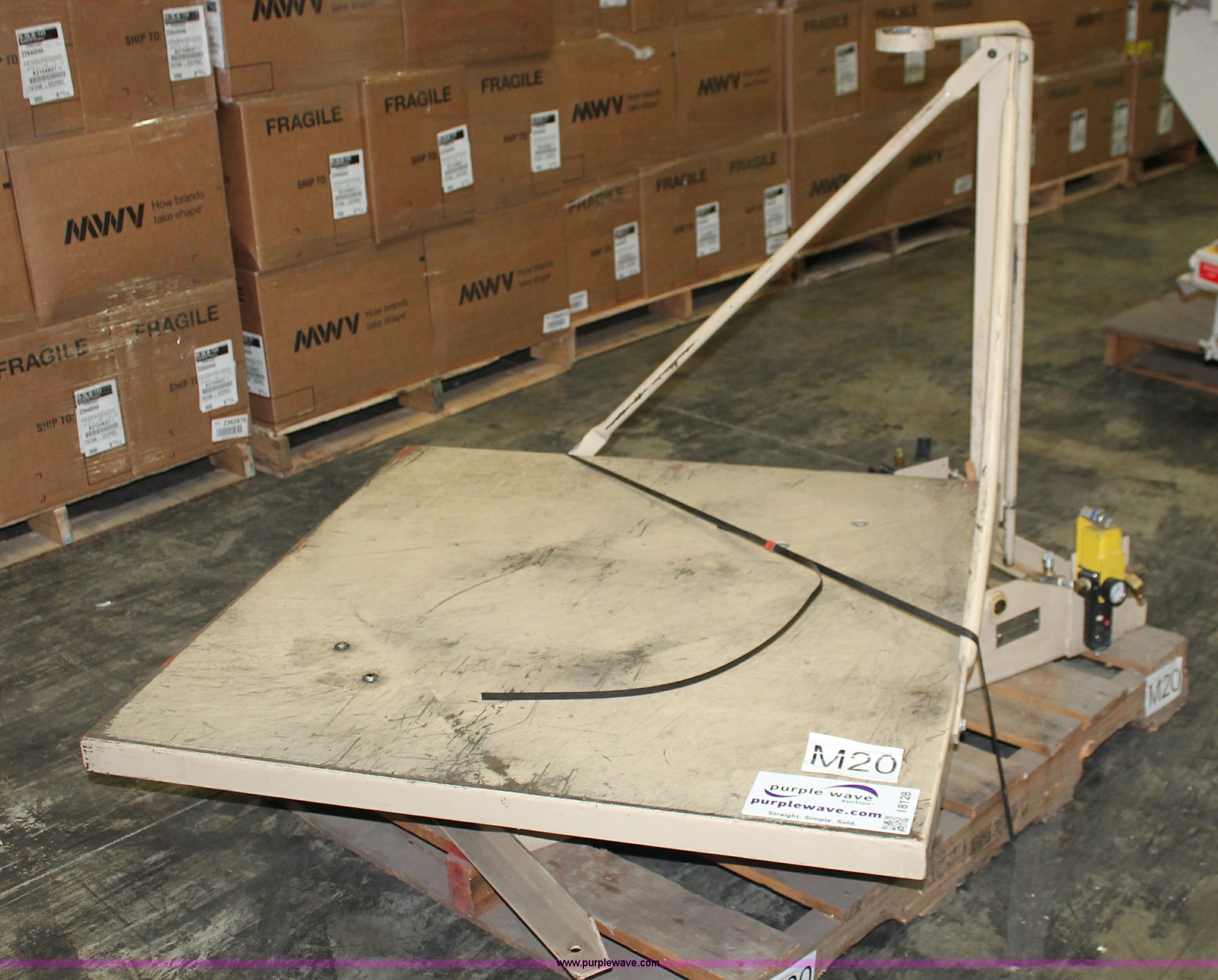 Plastic Process BT2000FPVB box tilter in Park City, KS | Item I8128 ...