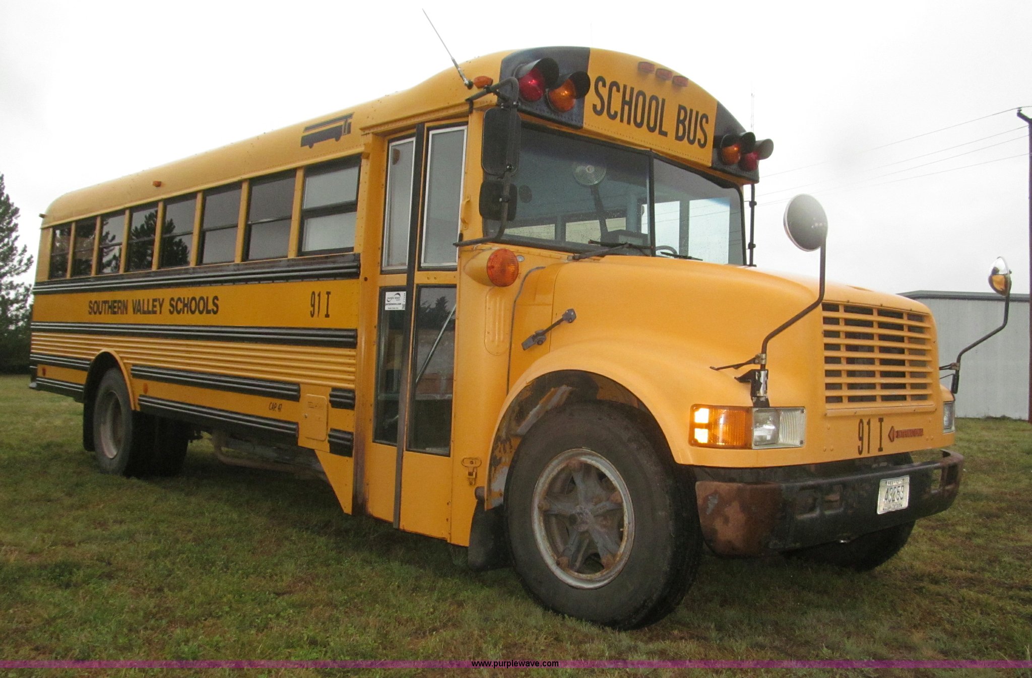 1991 International 3800 school bus in Beaver City, NE | Item F7124 sold ...