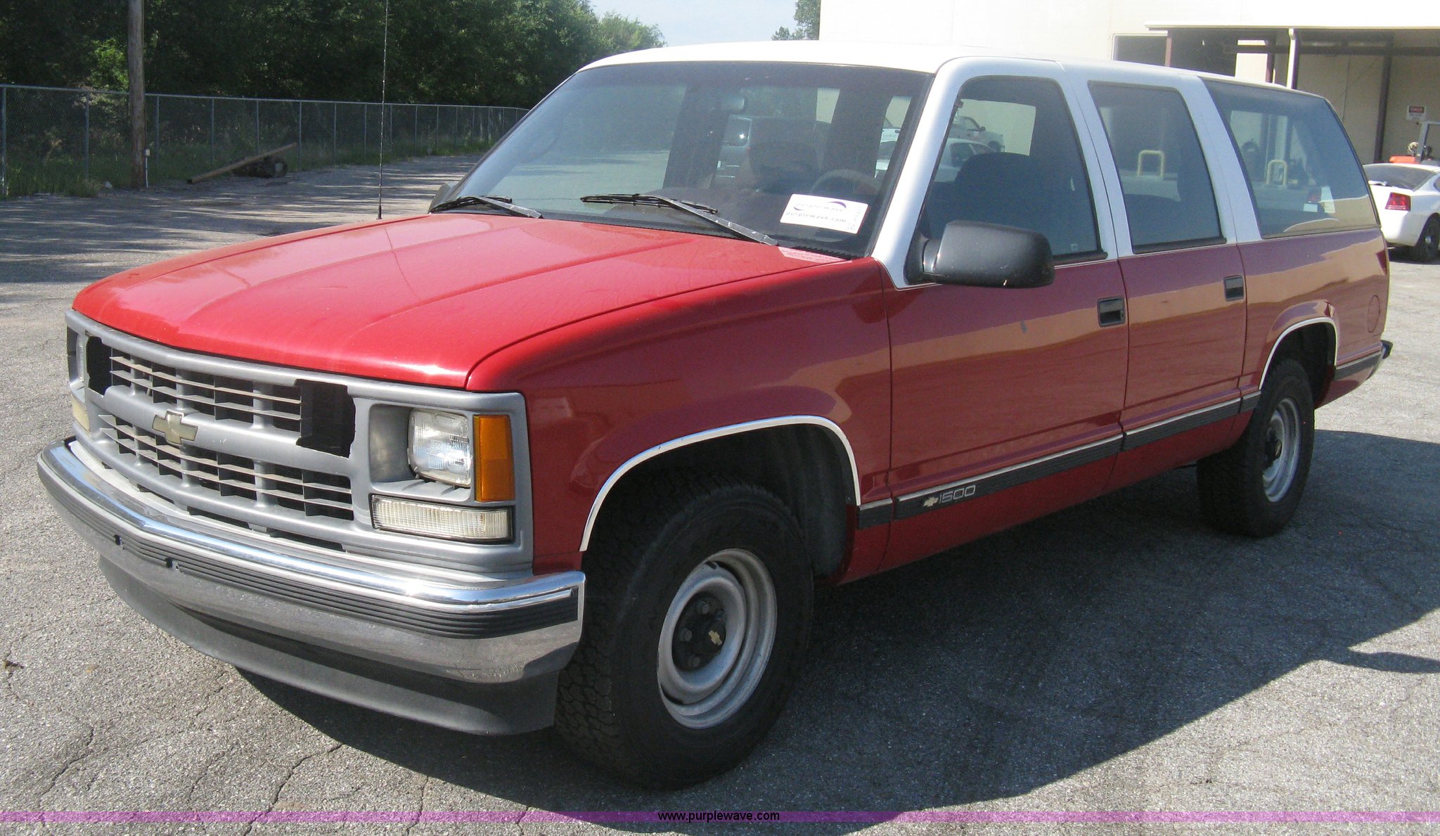 1995 Chevrolet Suburban 1500 SUV in Hutchinson, KS | Item H6431 sold ...