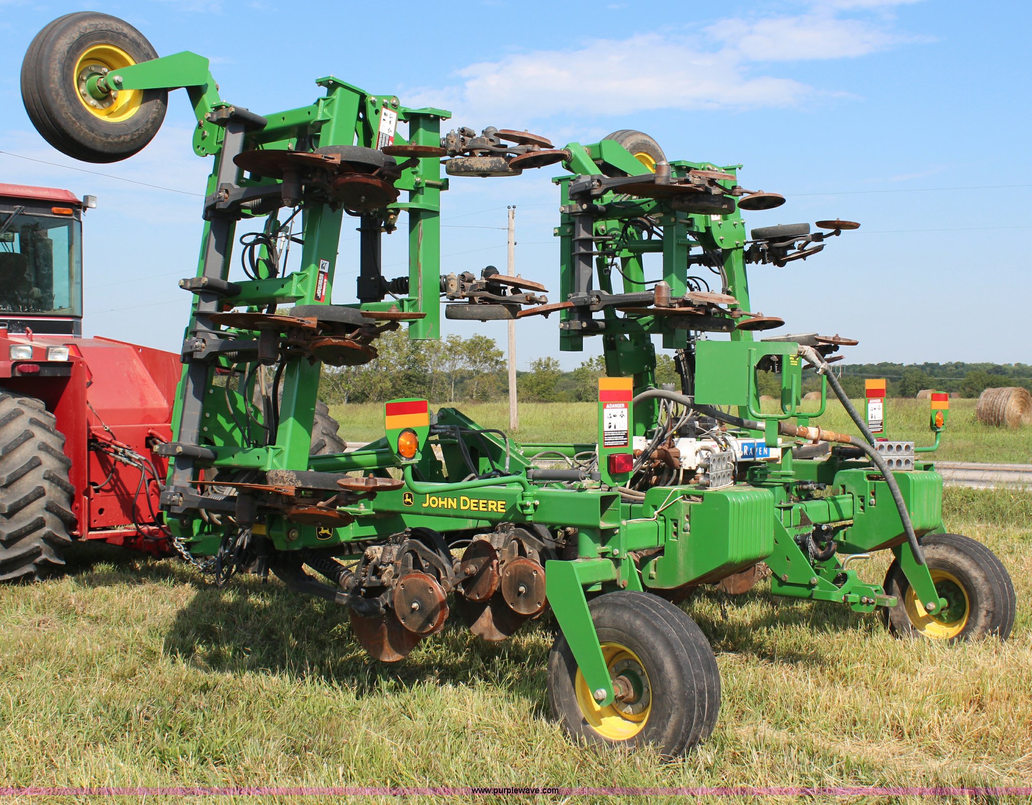 2009 John Deere 2510H nutrient applicator in Parker, KS | Item H6691 ...