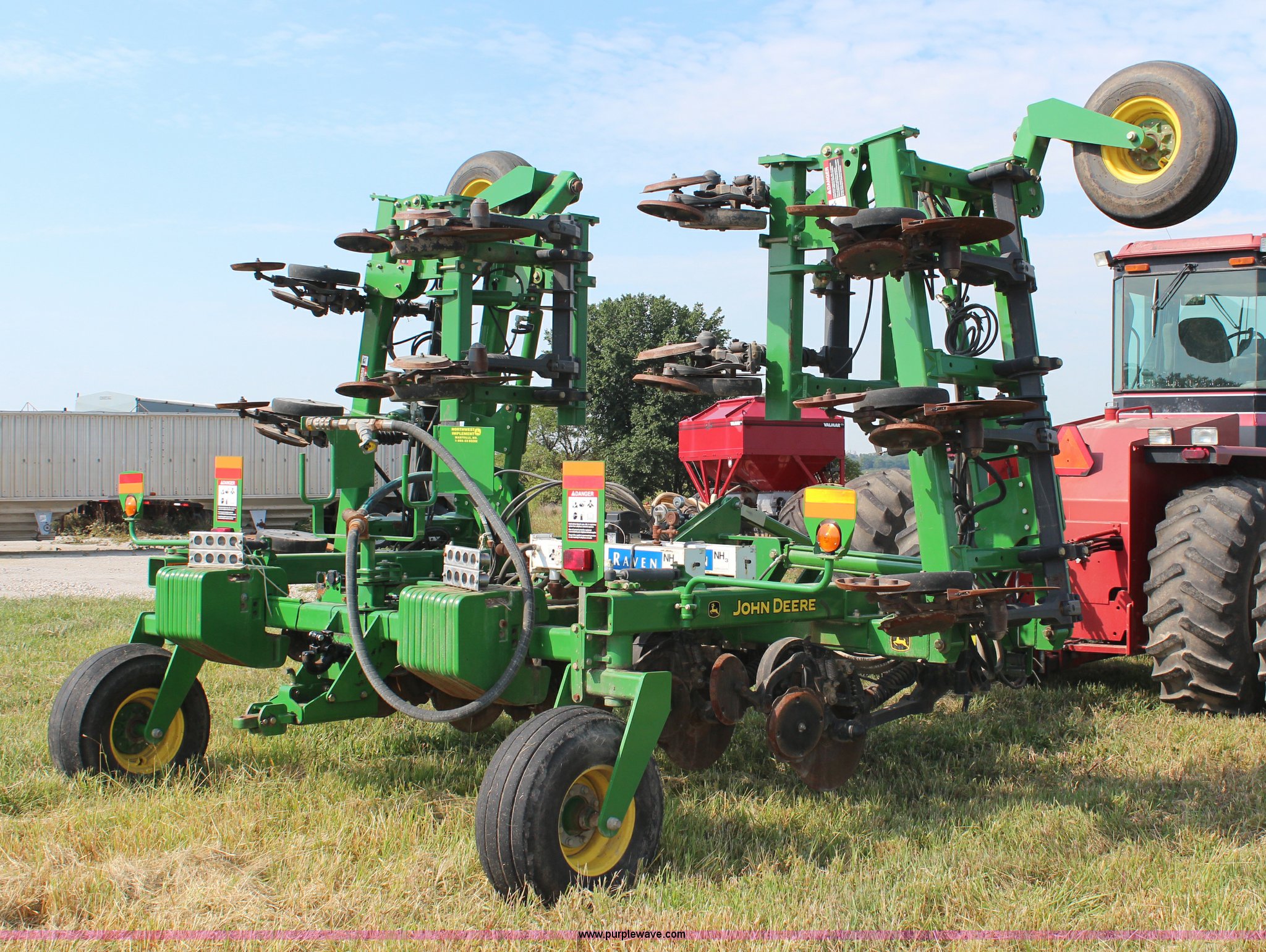 2009 John Deere 2510H nutrient applicator in Parker, KS | Item H6691 ...