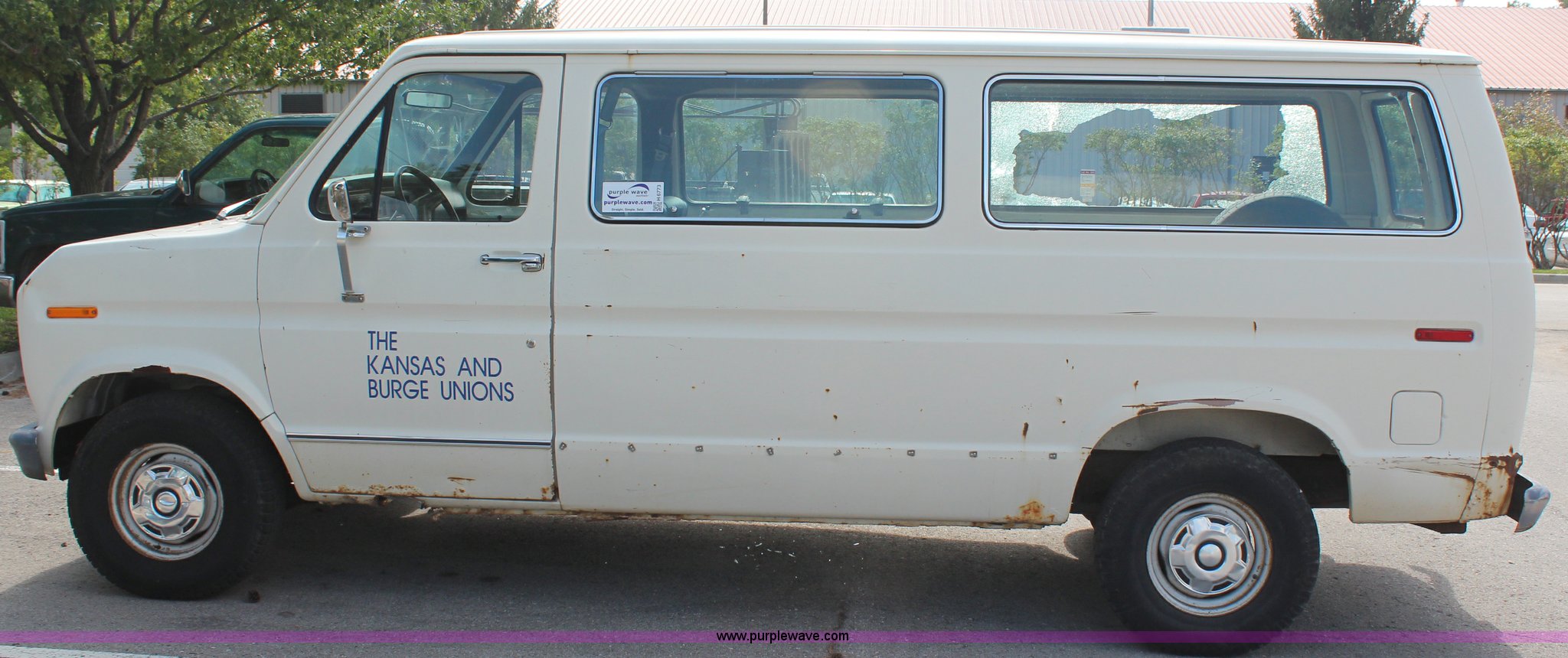1991 Ford Econoline E150 cargo van in Lawrence, KS | Item H6773 sold ...