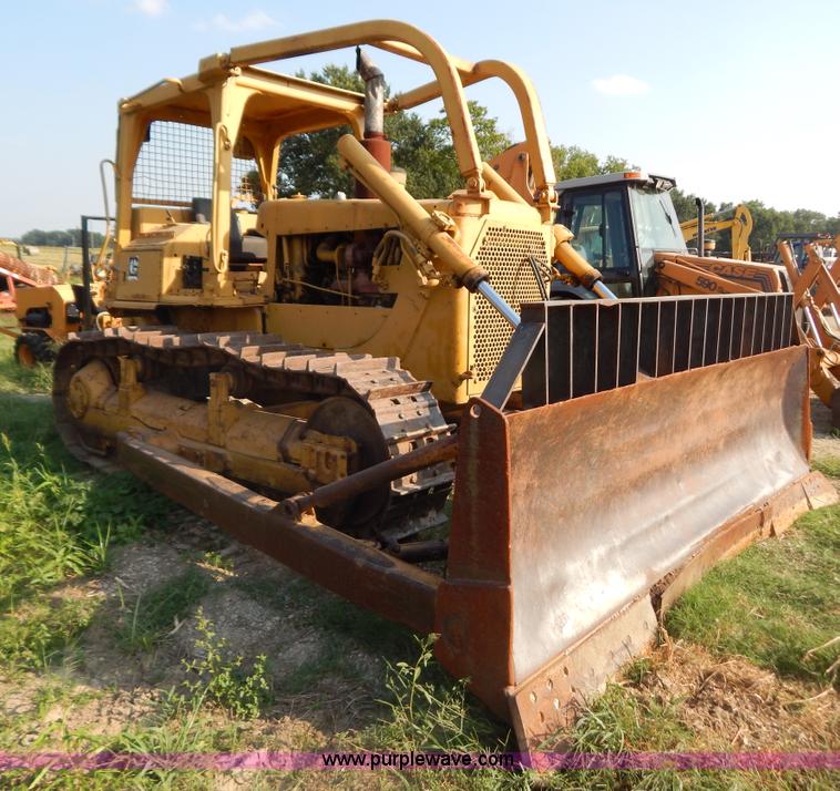 1980 Caterpillar D6D dozer in Schell City, MO | Item B5831 sold | Purple Wave