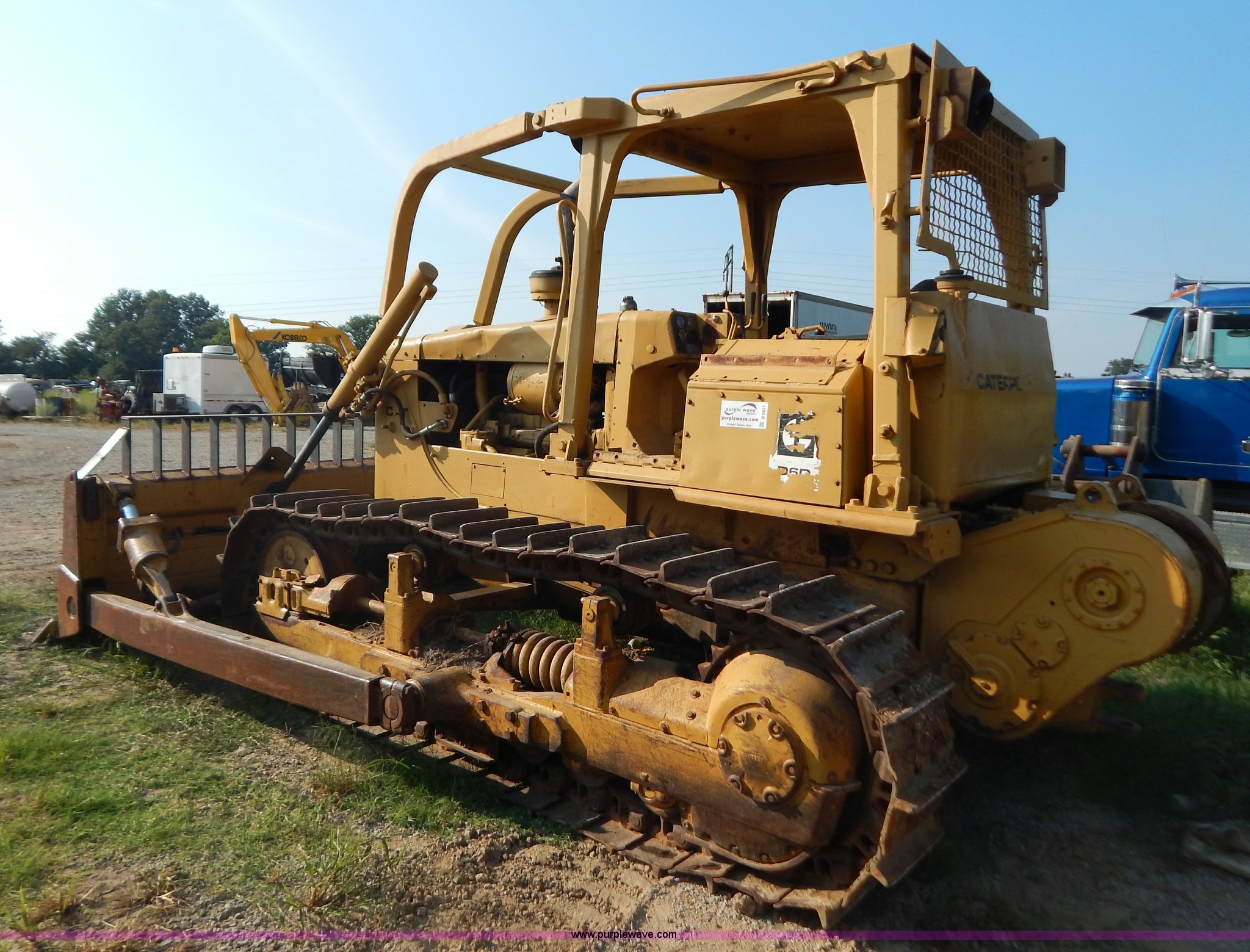 1980 Caterpillar D6D dozer in Schell City, MO | Item B5831 sold | Purple Wave