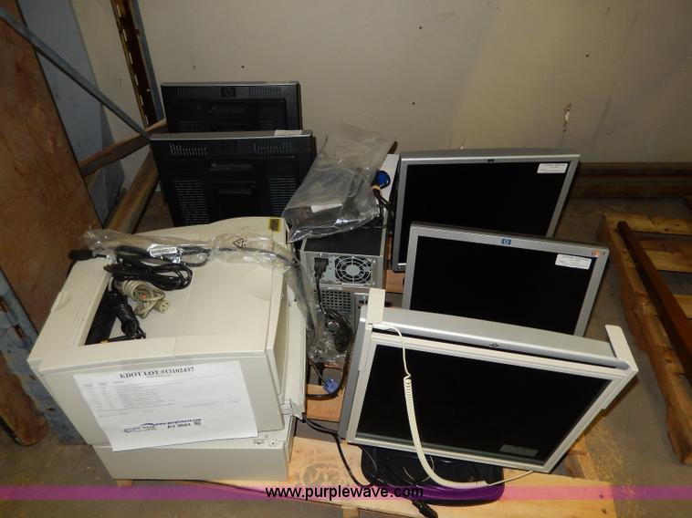 Assorted computer accessories in Topeka, KS | Item AV9684 sold | Purple ...