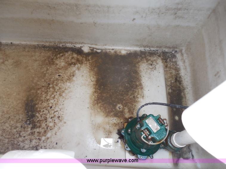 1998 Varitech Industries SB600 salt brine mixer in Salina, KS | Item ...